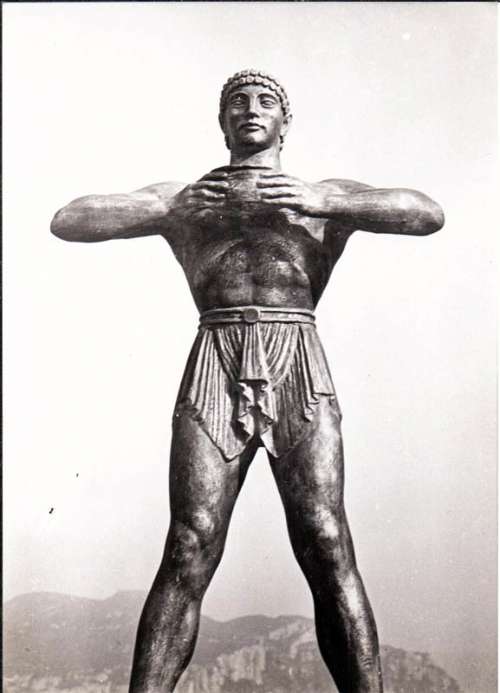 Press still from THE COLOSSUS OF RHODES (1961)