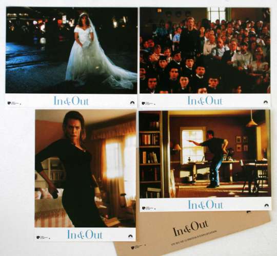 12 photos d'exploitation du film IN & OUT (1997)