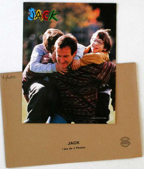 9 photos d'exploitation du film JACK (1996)