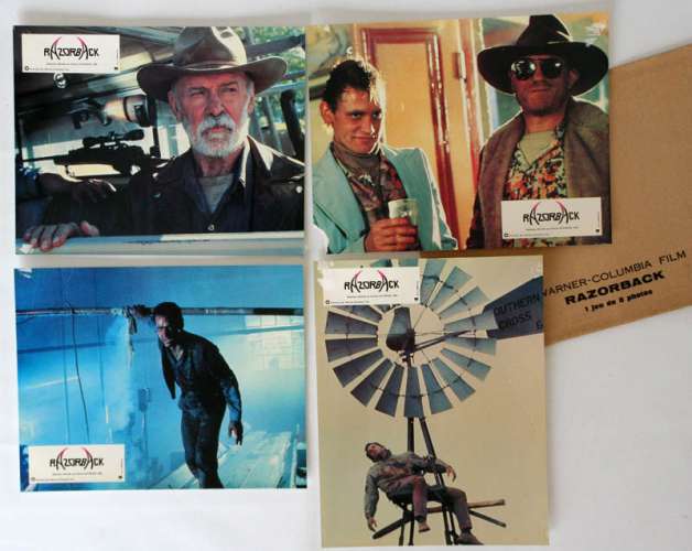 8 photos d'exploitation du film RAZORBACK (1984)