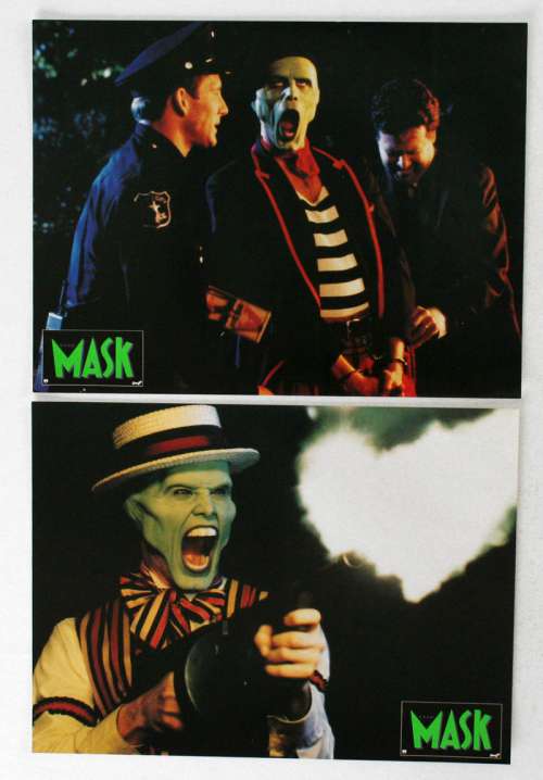 11 movie stills from THE MASK (1994)